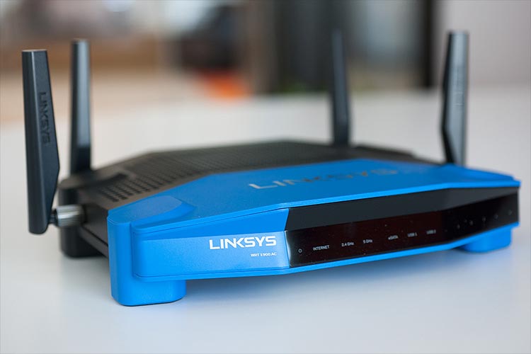 با روتر WRT1900 ساخت Linksys بیشتر آشنا شوید - زومیت
