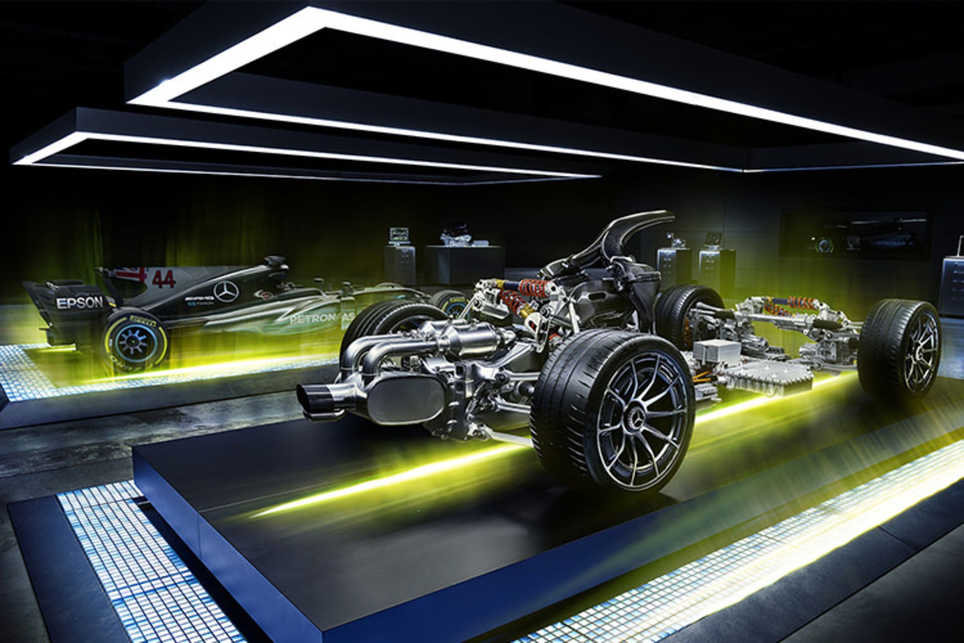 Mercedes Amg One؛ اَبَرخودرو آینده آلمان چه ویژگی‌هایی دارد؟ زومیت
