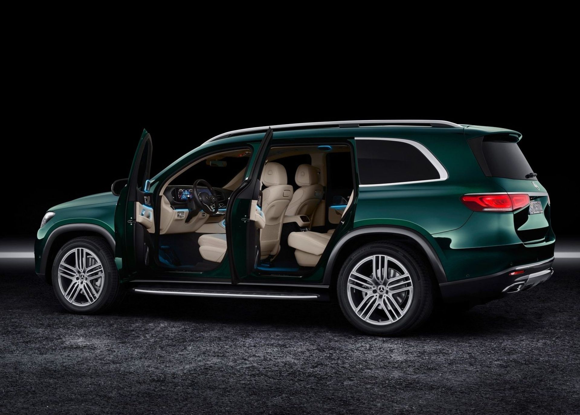 نسل جدید مرسدس بنز GLS معرفی شد