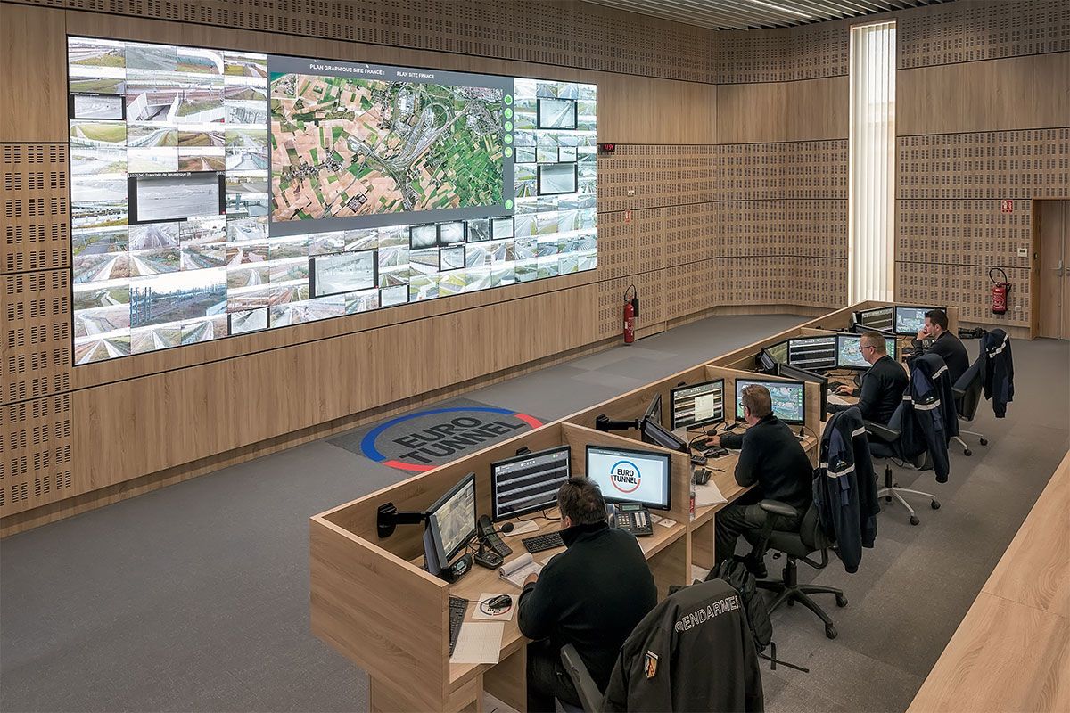 تونل مانش یا تونل شانل بلندترین تونل زیر آبی جهان ، خط اتصال بریتانیا و ...