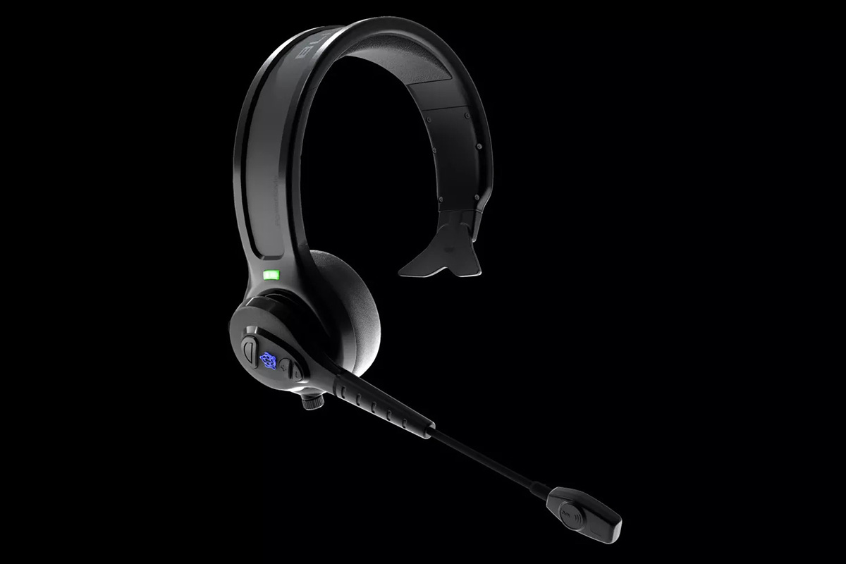 Blue Tiger اولین هدست وابسته به انرژی خورشیدی را معرفی کرد - زومیت