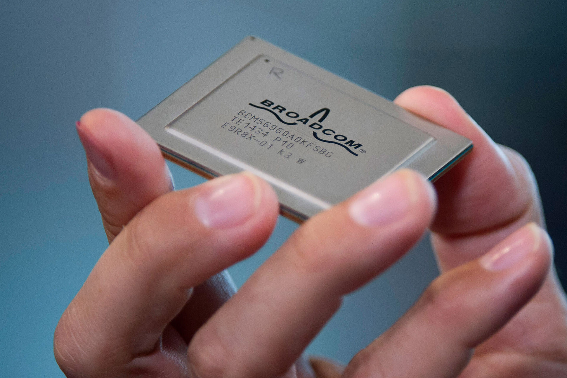 برودکام اولین تراشه‌های وای فای 7 دنیا را معرفی کرد