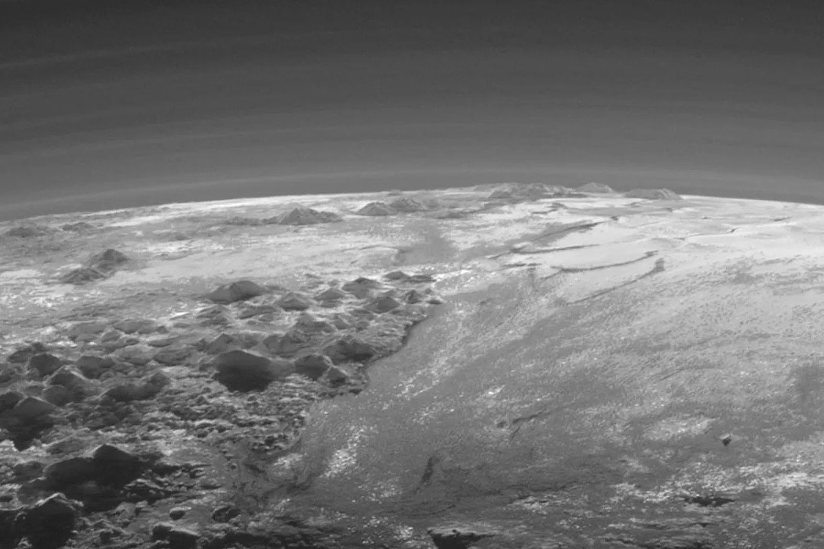 یخ‌فشان‌ها؛ ساختارهای منحصربه‌فرد پلوتو - زومیت