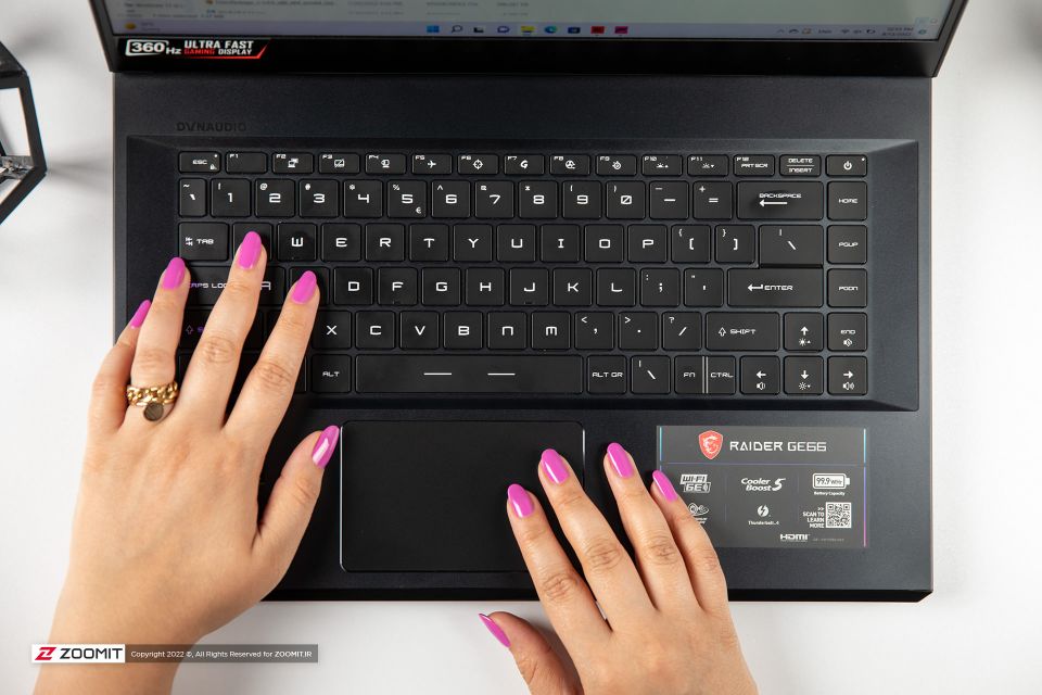 بررسی لپ تاپ گیمینگ (2022) MSI Raider GE66 12UGS