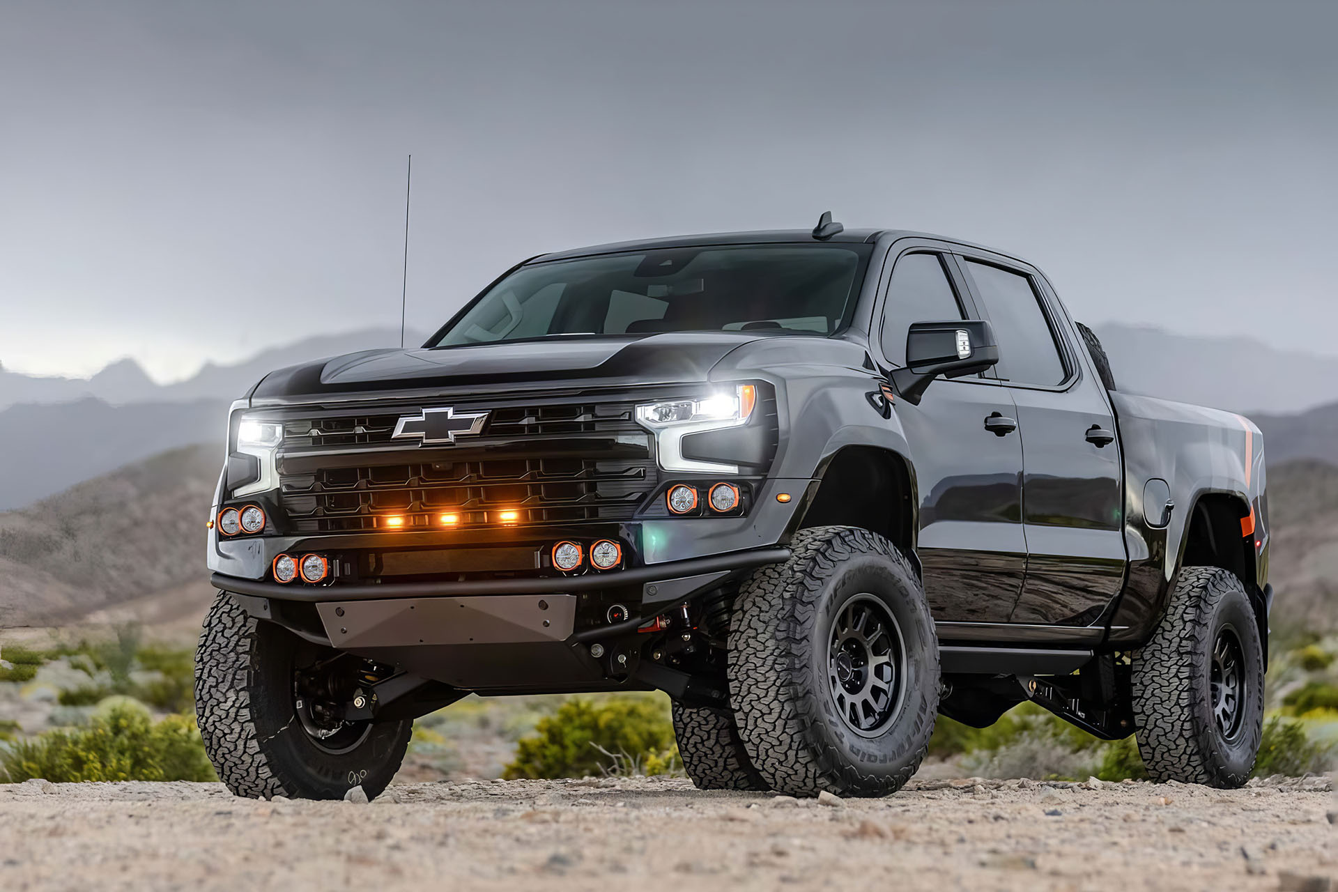 هیولای بی‌شاخ‌و‌دم ۱۳٫۵ میلیاردی؛ مدل سفارشی شورولت سیلورادو رونمایی شد ...