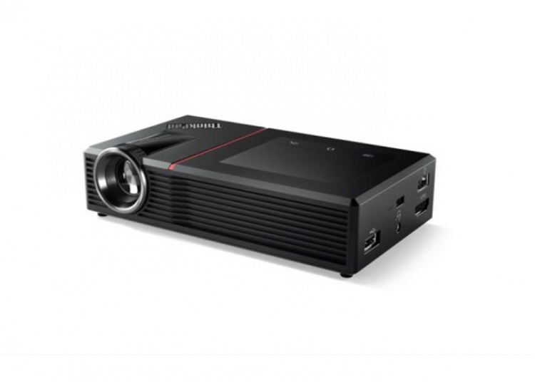 لنوو از پروژکتور جیبی تینک‌پد رونمایی کرد - زومیت