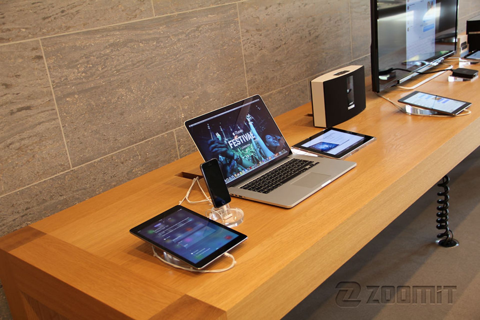 گزارش تصویری زومیت از روز اول IFA 2014 در برلین - زومیت